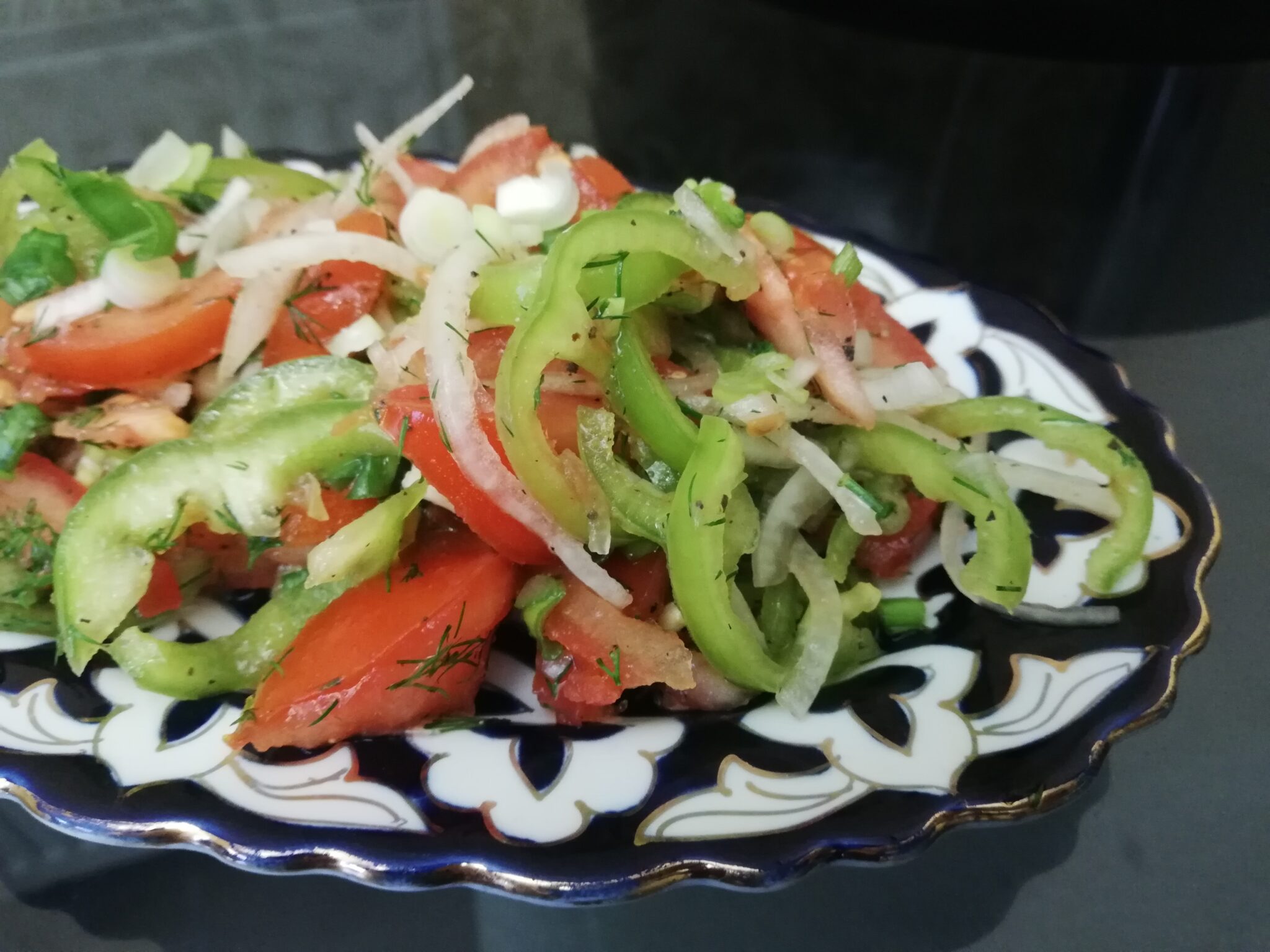 How To Make Achik Chuchuk - Uzbek Tomato and Pepper Salad